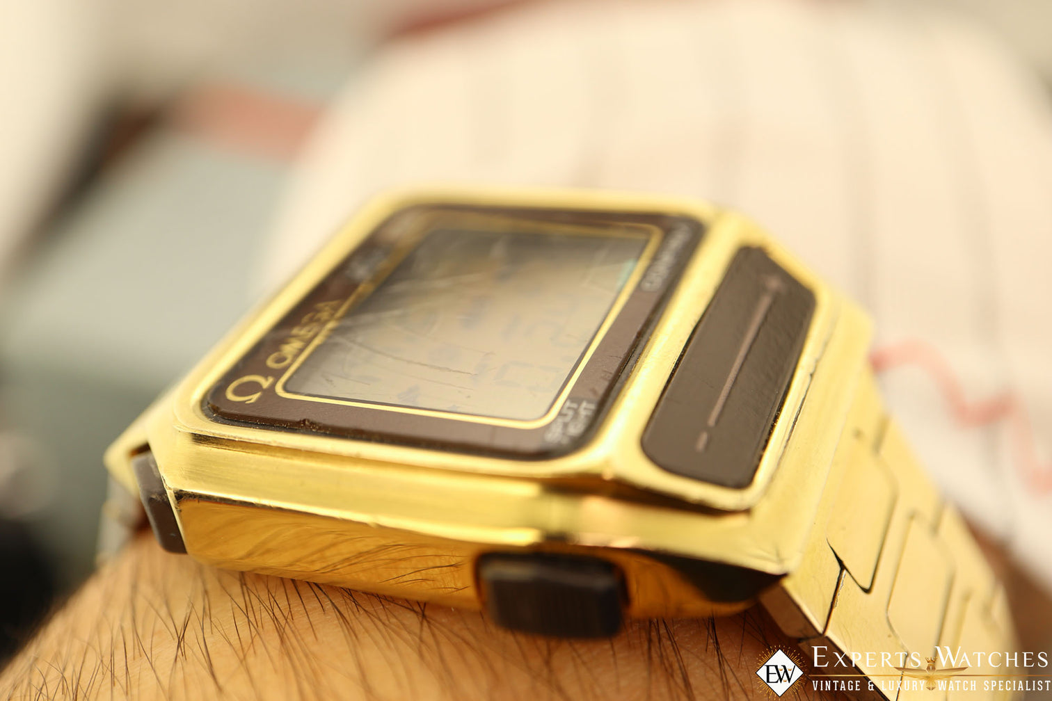 1984 Omega SeaMaster Chronograph SensorQuartz Box Papers Gold Digital ...