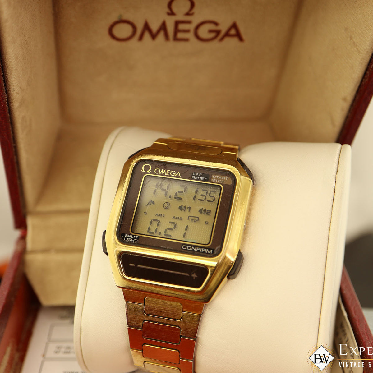 1984 Omega SeaMaster Chronograph SensorQuartz Box Papers Gold Digital ...