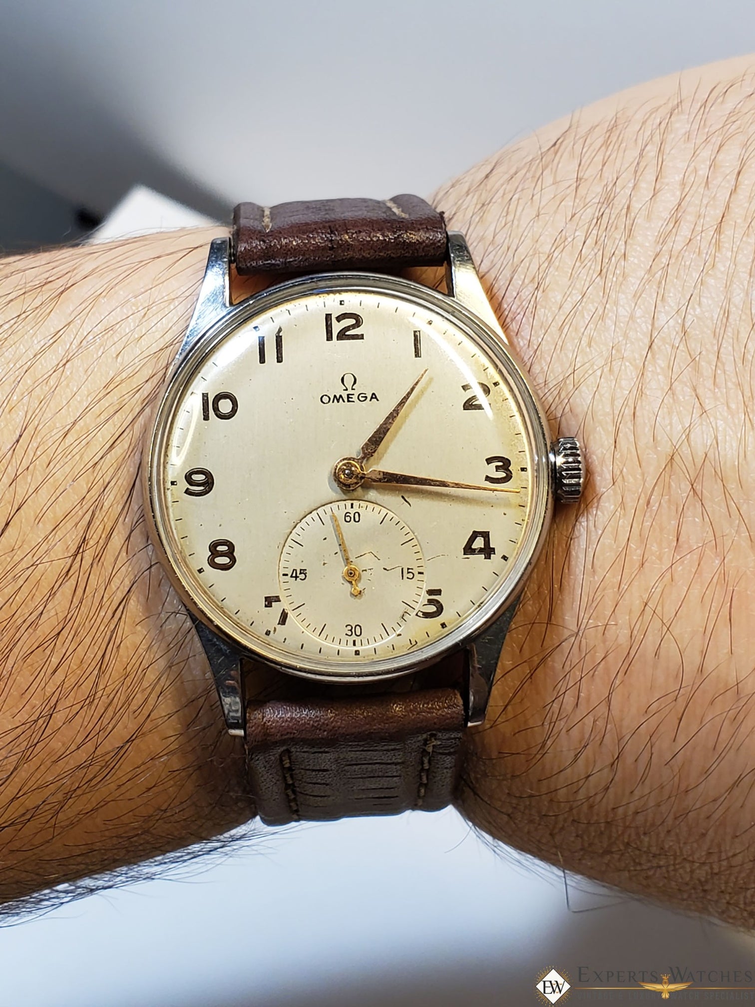 1940's Vintage Omega 2319 /2 Cal 30T2 Manual Movement Engraving 1946 M ...