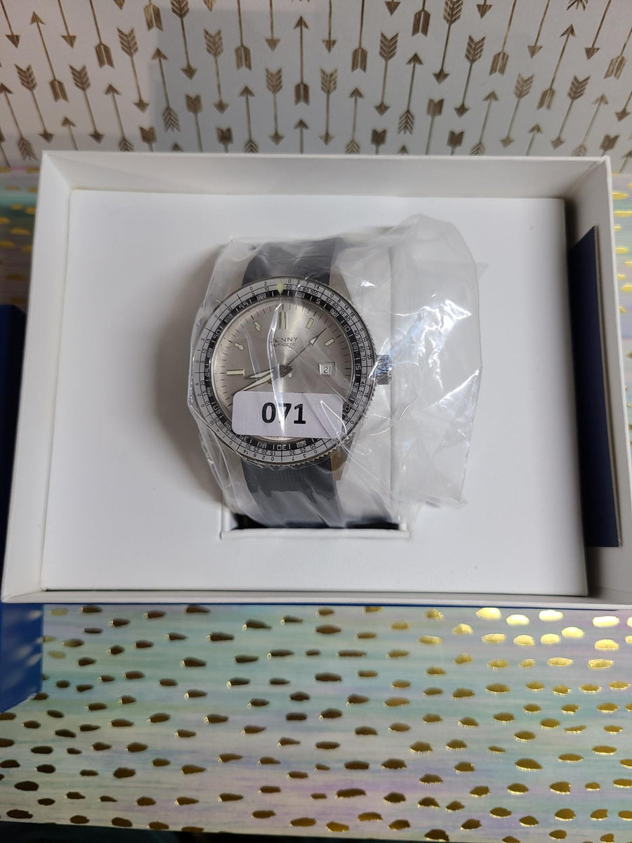 SOLD!! New Jenny Caribbean 300 Silver Dive Diving Watch by DOXA Limite ...