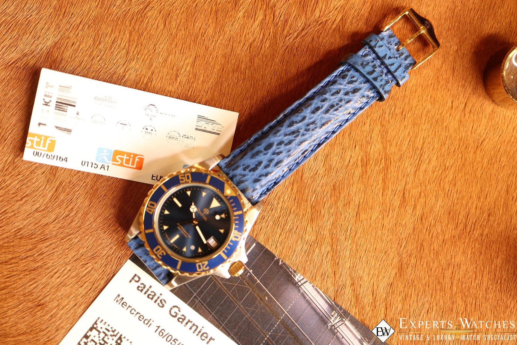 Sold!!! Zodiac Blue Sub Silver Dot Diving Professional 200m 213.66.56 ...